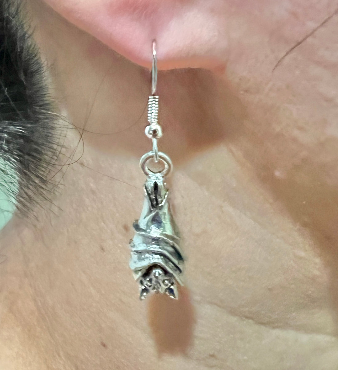 UPSIDE DOWN BAT – pukenvomitrecords.com